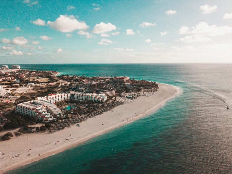 The Ultimate Guide to a First-Time Trip to Aruba | Casiola